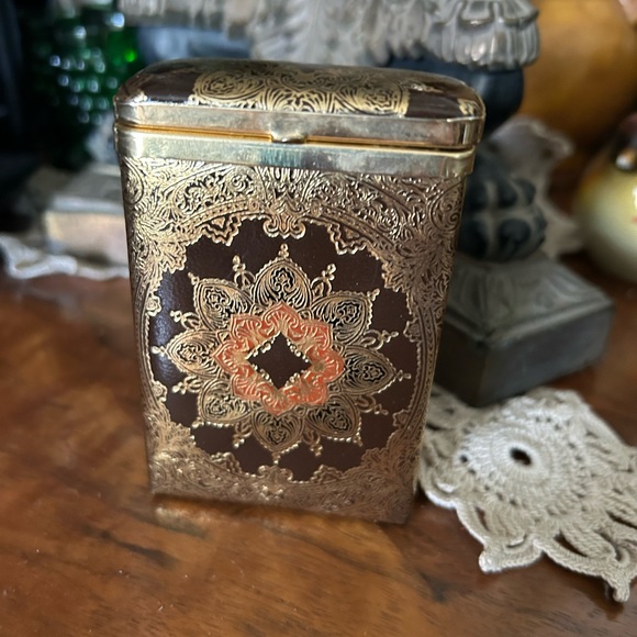 Vintage | Accessories | Vintage Italian Peruzzi Leather Cigarette Case ...